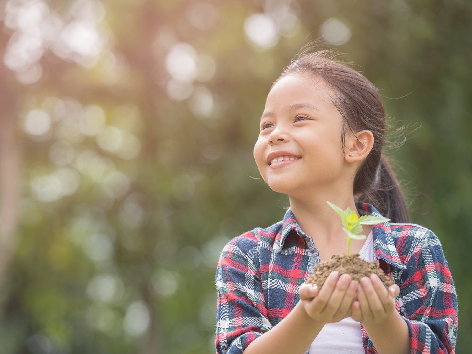 Five Ways Technology Helps Protect the Environment | eBlu Solutions